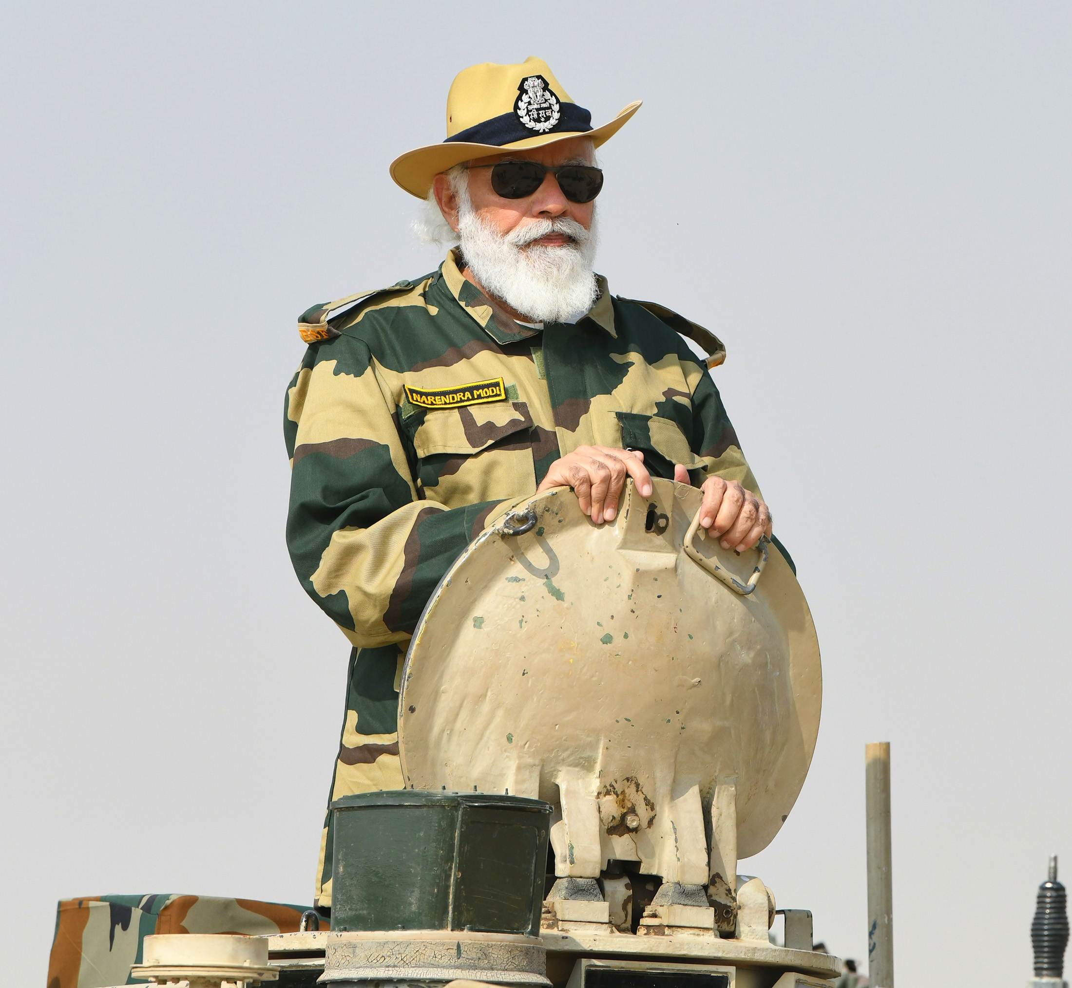 File:The Prime Minister, Shri Narendra Modi rides in Army tank at ...