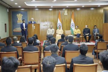 Press Information Bureau Photo Gallery