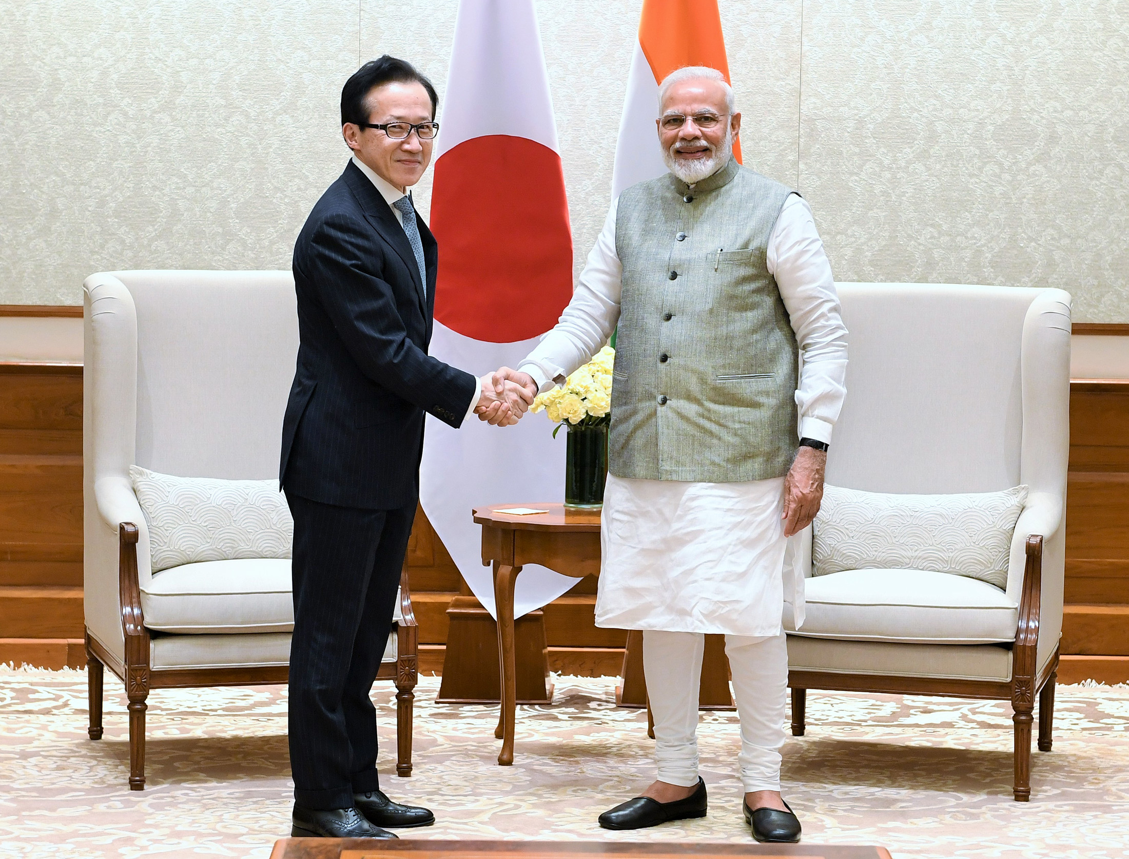Prime Minister's meeting with Shigeru Kitamura, Japan Secretary General ...