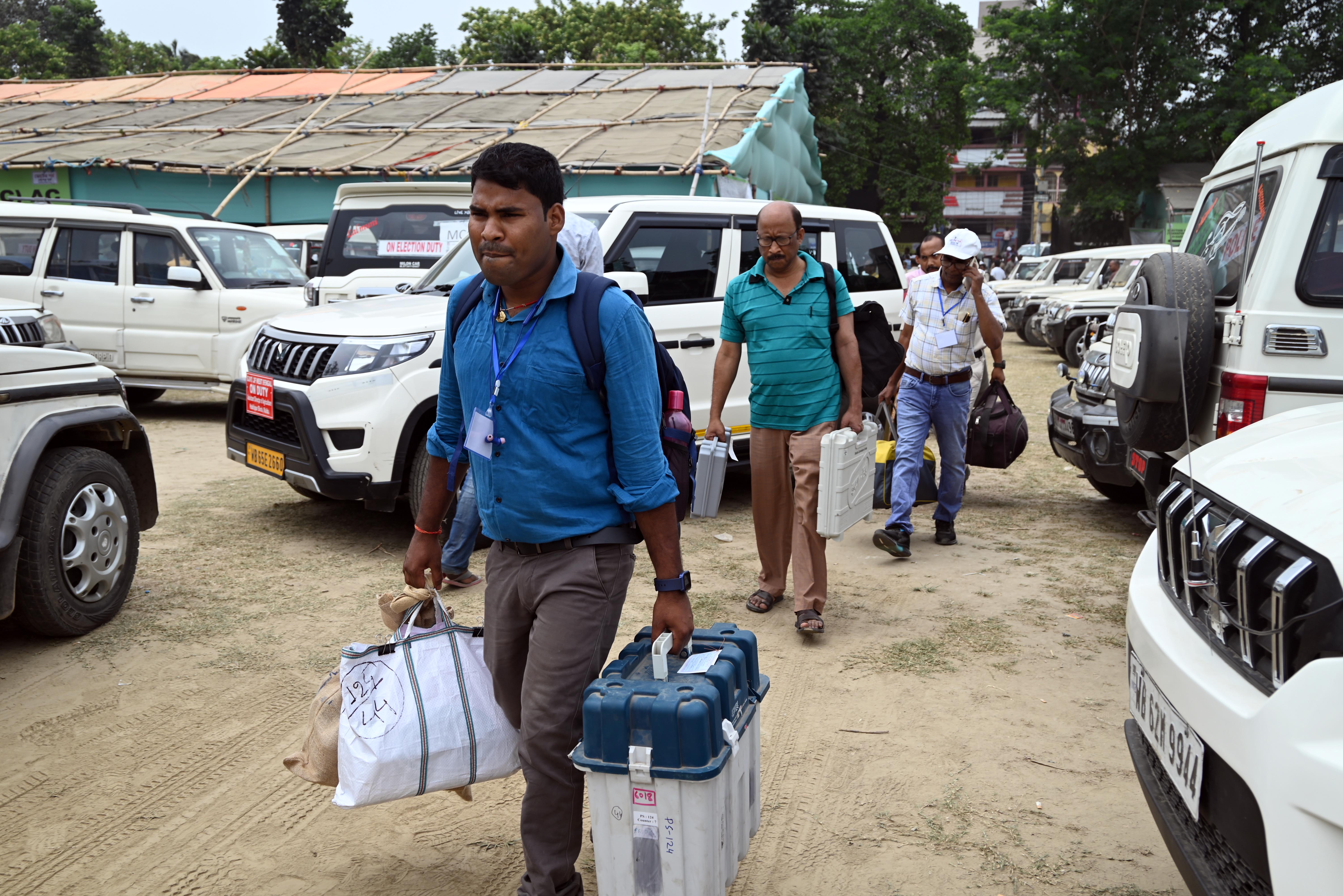 Press Release: Press Information Bureau