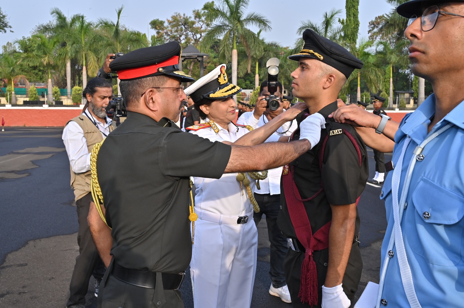 59TH BATCH OF MEDICAL GRADUATES FROM ARMED FORCES MEDICAL COLLEGE, PUNE ...