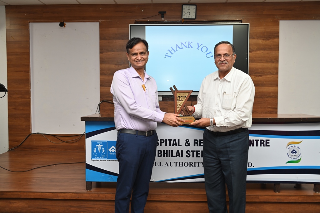 Press Release:Press Information Bureau